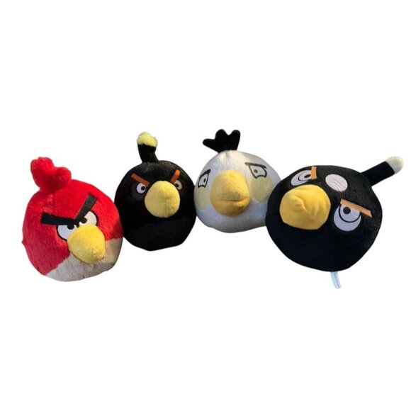 Toys | Angry Birds Commonwealth 5 Plush Stuffed Animal Lot Of 4 Read ...